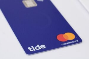 What Makes Tide Bank Different to Traditional Banks in the UK?